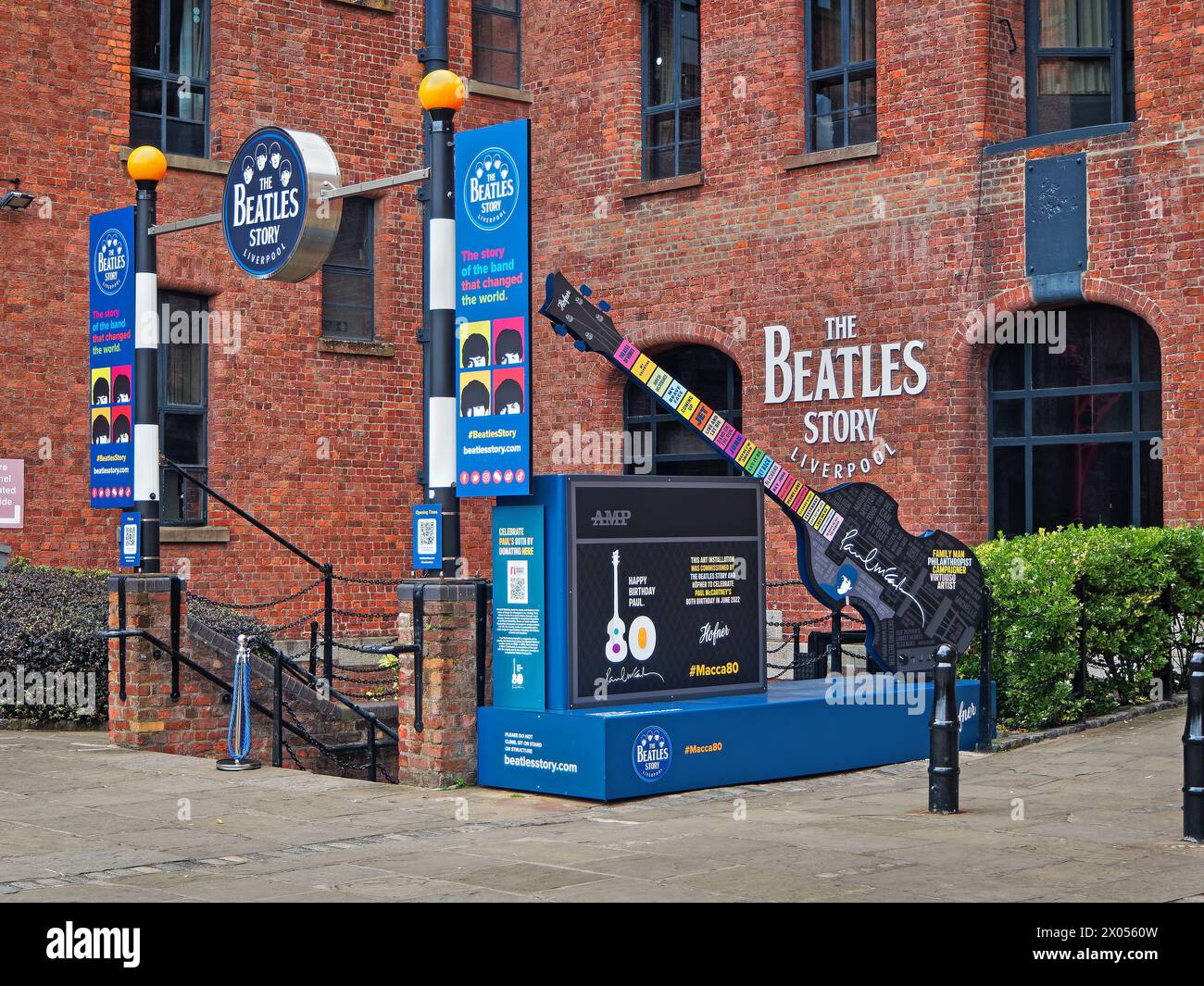 Entrance albert dock beatles museum hi-res stock photography and images ...