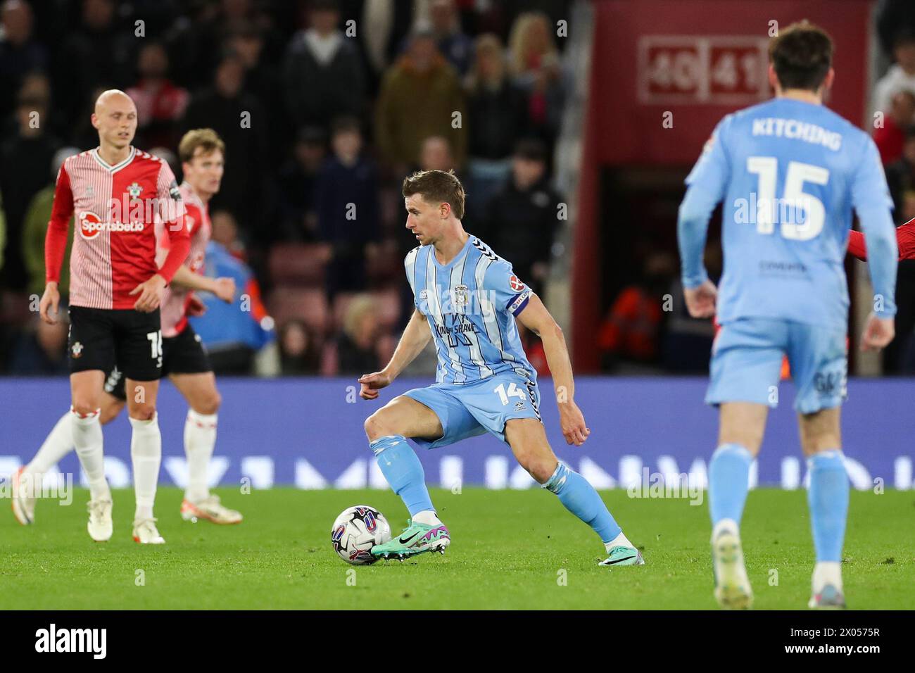 Southampton, UK. 09th Apr, 2024. Coventry City midfielder Ben Sheaf (14 ...