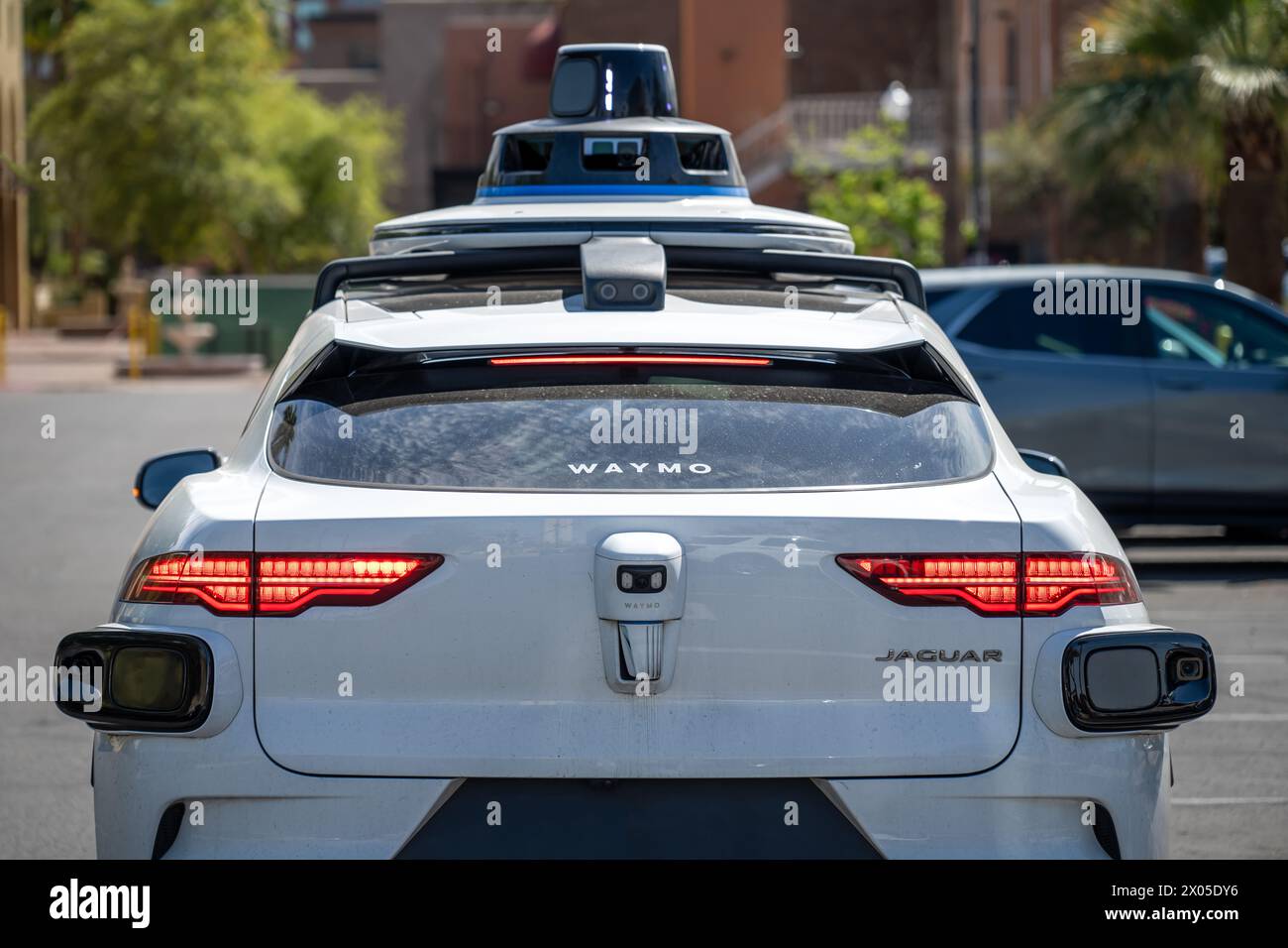 Waymo phoenix hi-res stock photography and images - Alamy