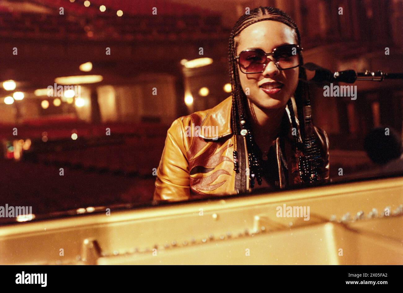 Alicia Keys portrait session in 2001 Credit: Ross Pelton / MediaPunch ...