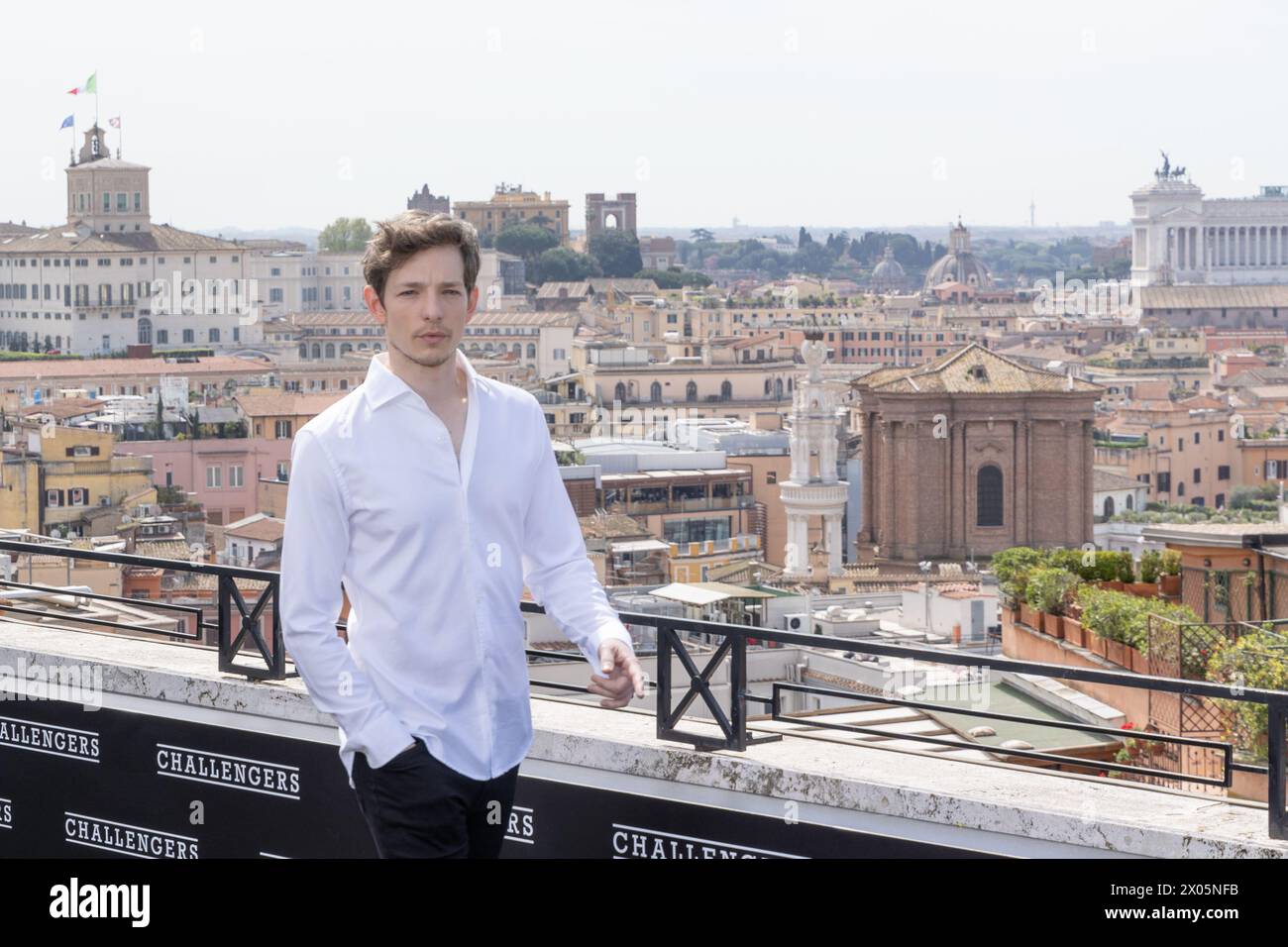 Mike faist hi-res stock photography and images - Alamy