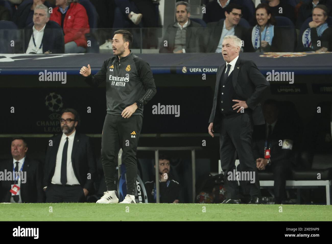 Assistant-coach of Real Madrid Davide Ancelotti and coach of Real ...
