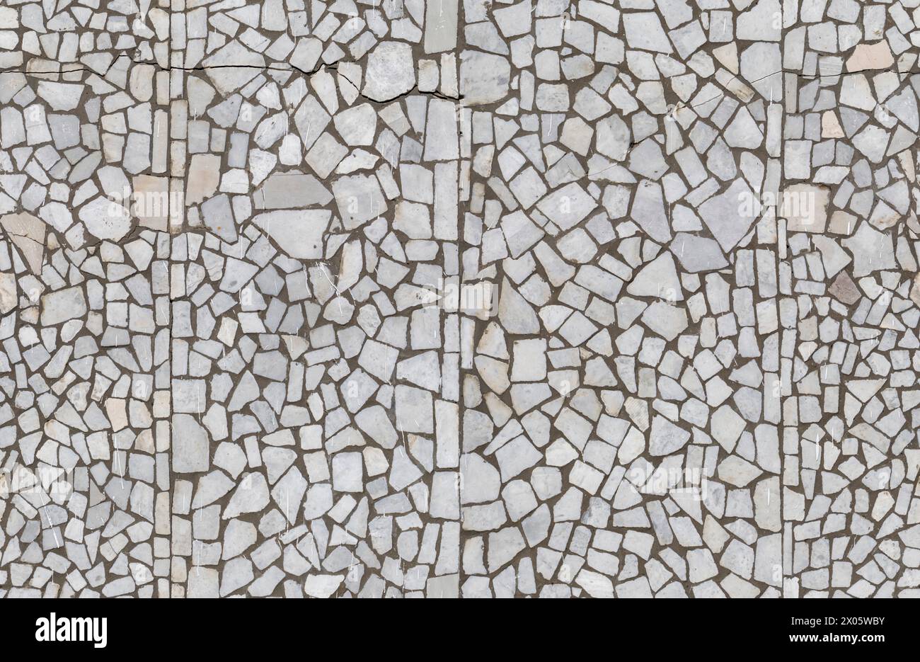 Seamless high-resolution texture of white stone fragments Stock Photo ...