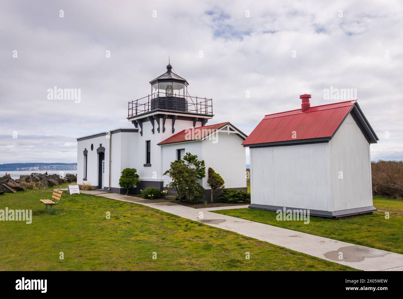Point No Point Lighthouse, Lighthouse in Hansville, Washington State ...