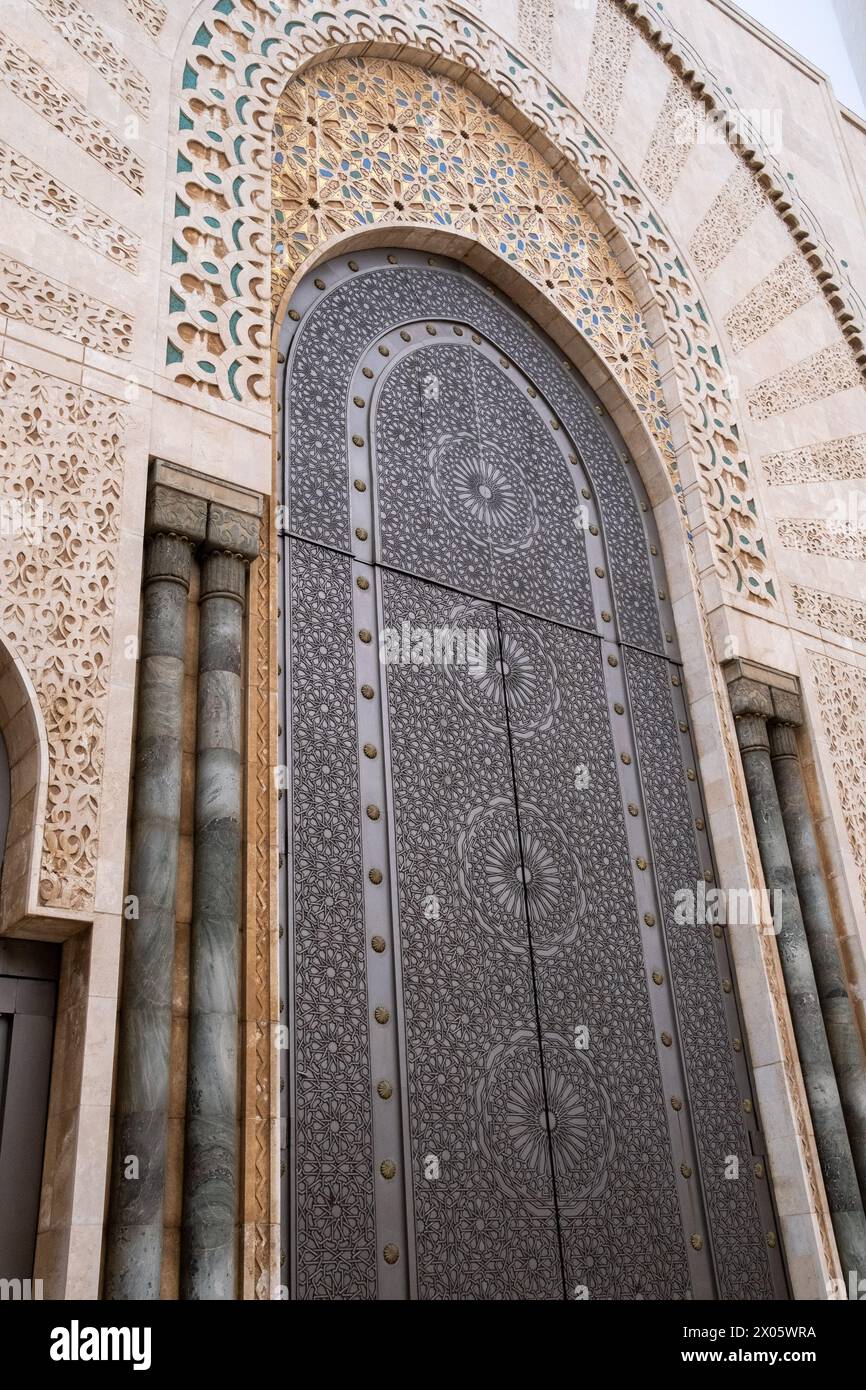 View of the Hassan-II Mosque, one of the largest mosques in the world ...