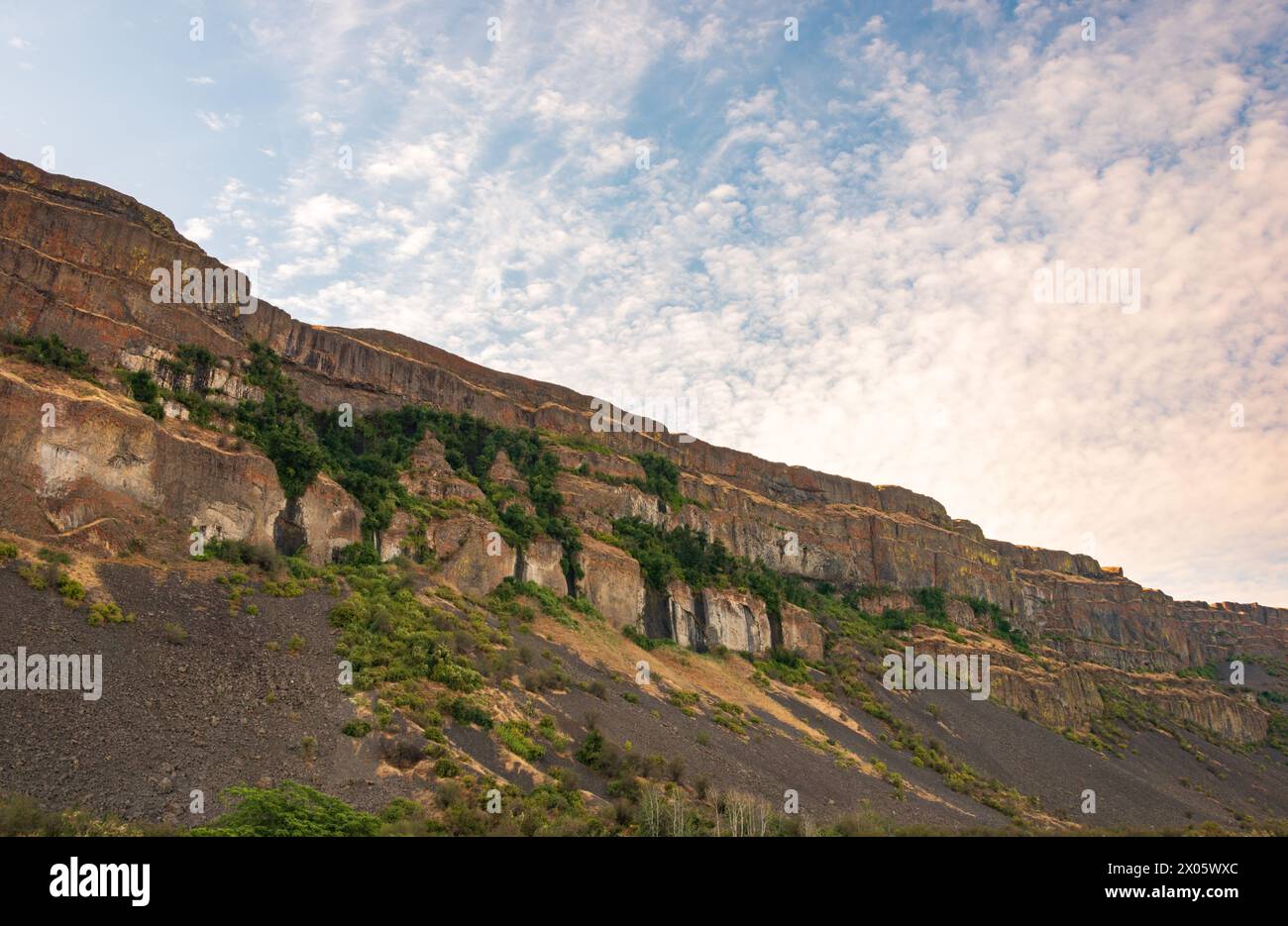 Steamboat Rock State Park by Banks Lake in the Grand Coulee, in ...