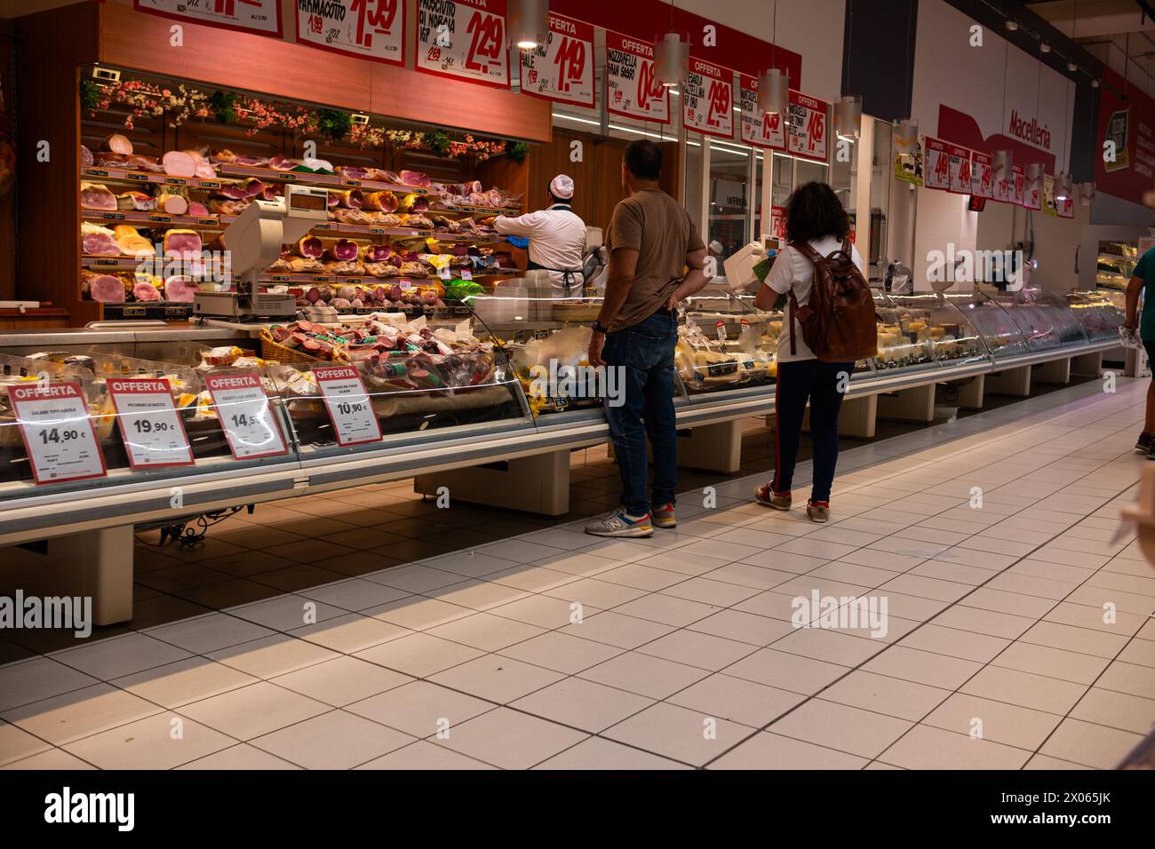 Ancona, Italy - 16 Sep 2023: Photo inside a supermarket, people buy ...