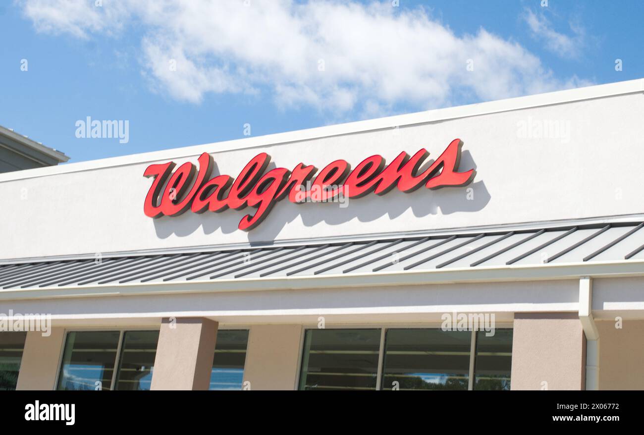 Ocala, Florida 4-9-2024 Walgreens Drug Store red logo, signage, facade ...