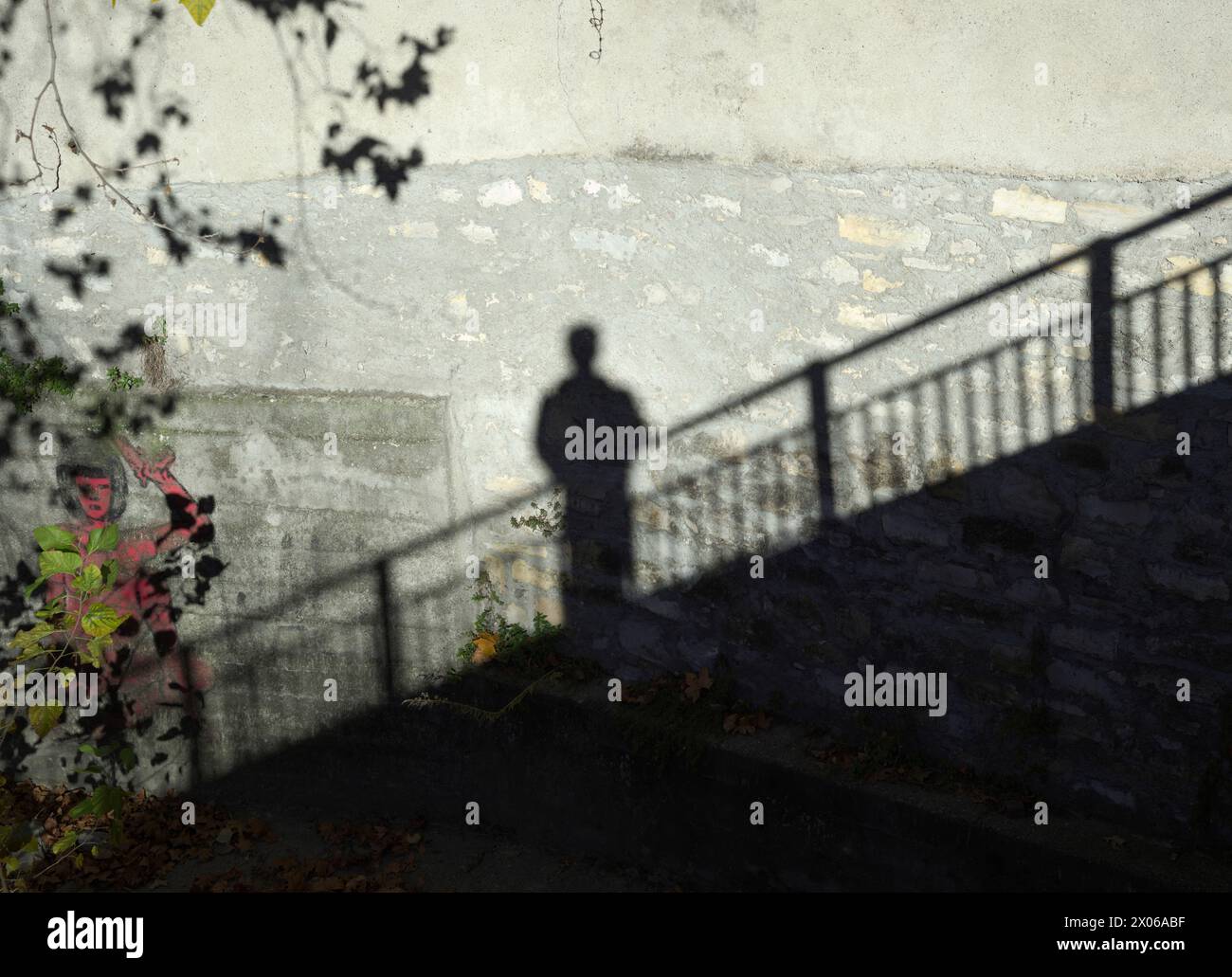 Leaning handrail hi-res stock photography and images - Alamy