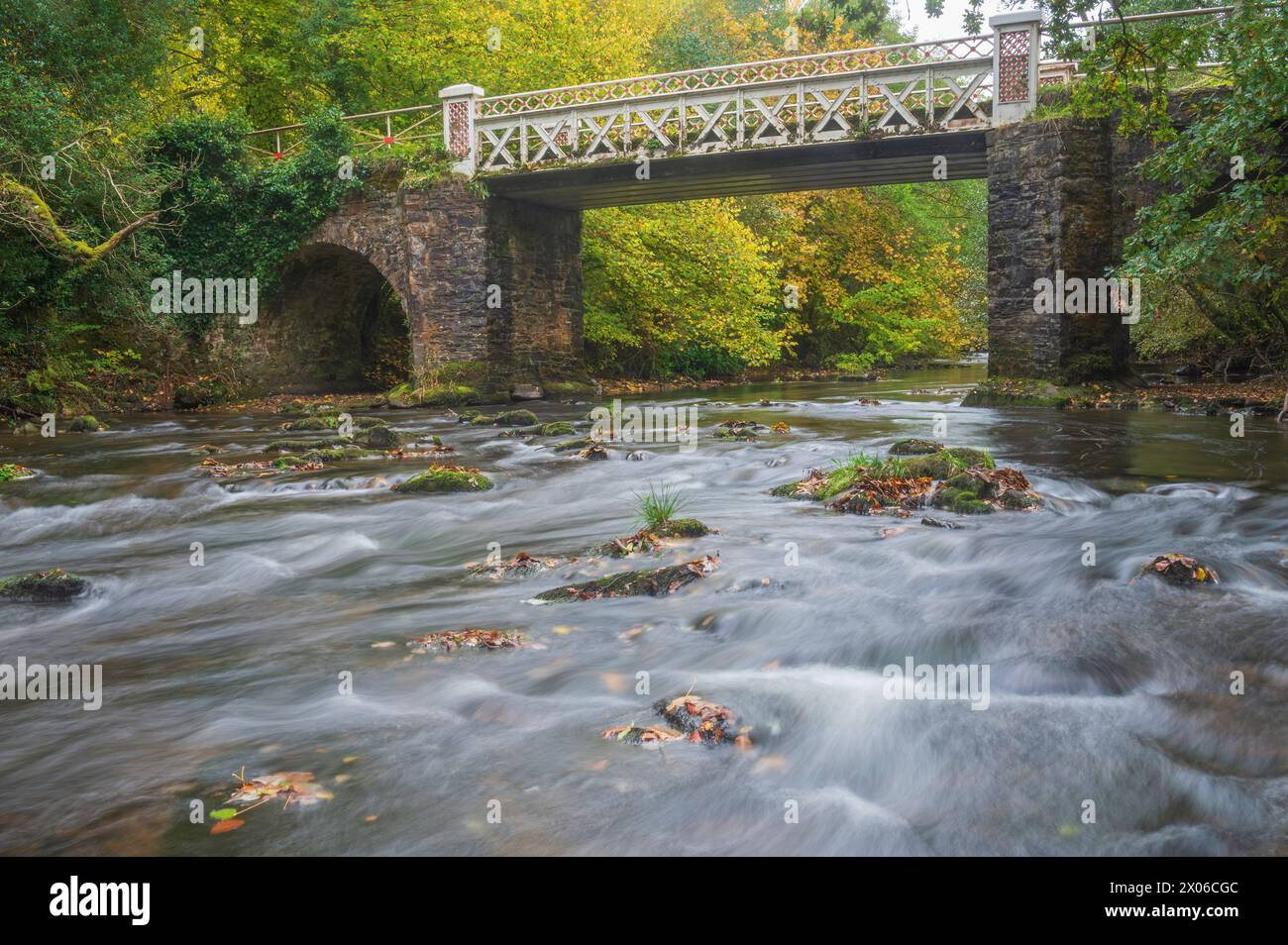 River Barle flowing over the boulders in front of Marsh Bridge near ...