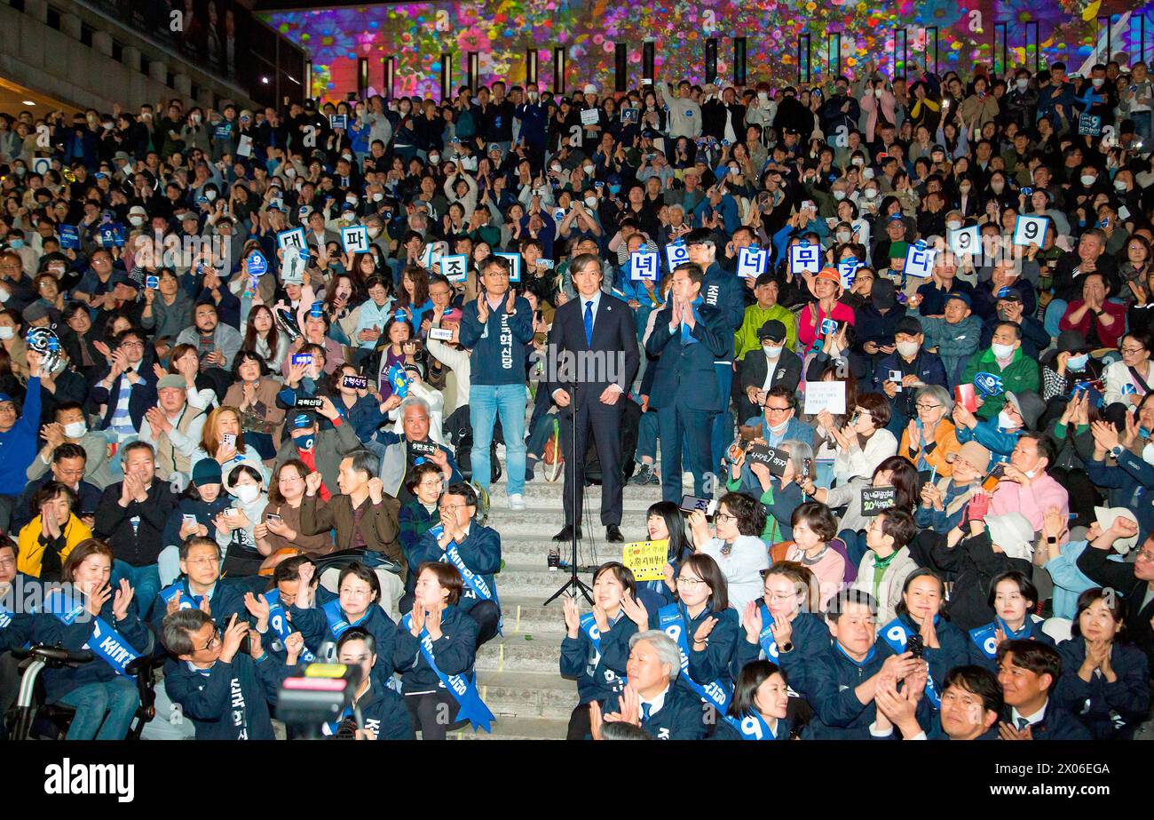 Cho Kuk, April 9, 2024 : Cho Kuk (C), leader of the Rebuilding Korea ...