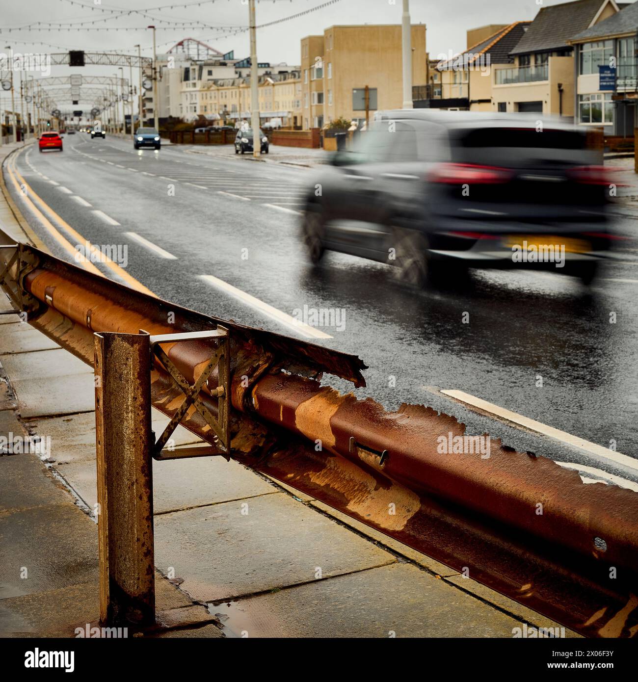Bend carriageway hi-res stock photography and images - Alamy