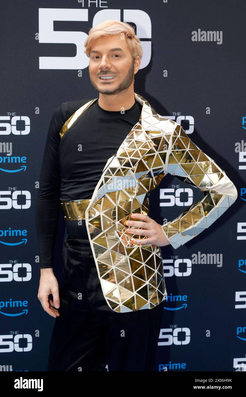 Sam Dylan beim Photocall zur Amazon Prime Video Reality-Show The 50 in ...