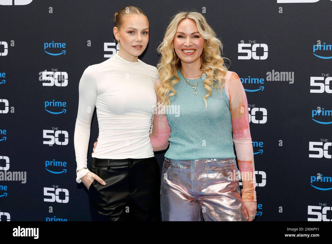 Laura Abla und Evelyn Weigert beim Photocall zur Amazon Prime Video ...