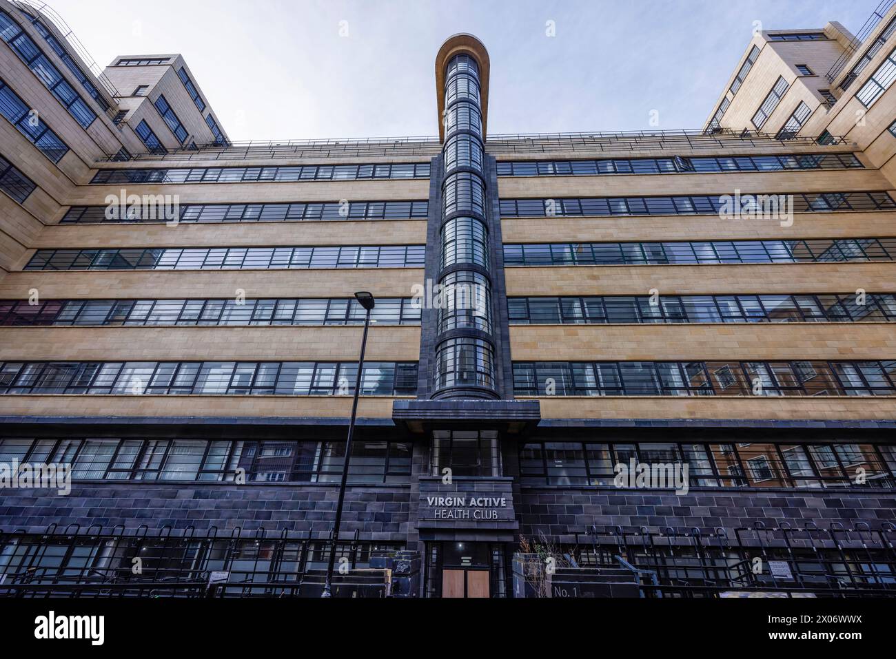 Streamline moderne hi-res stock photography and images - Alamy