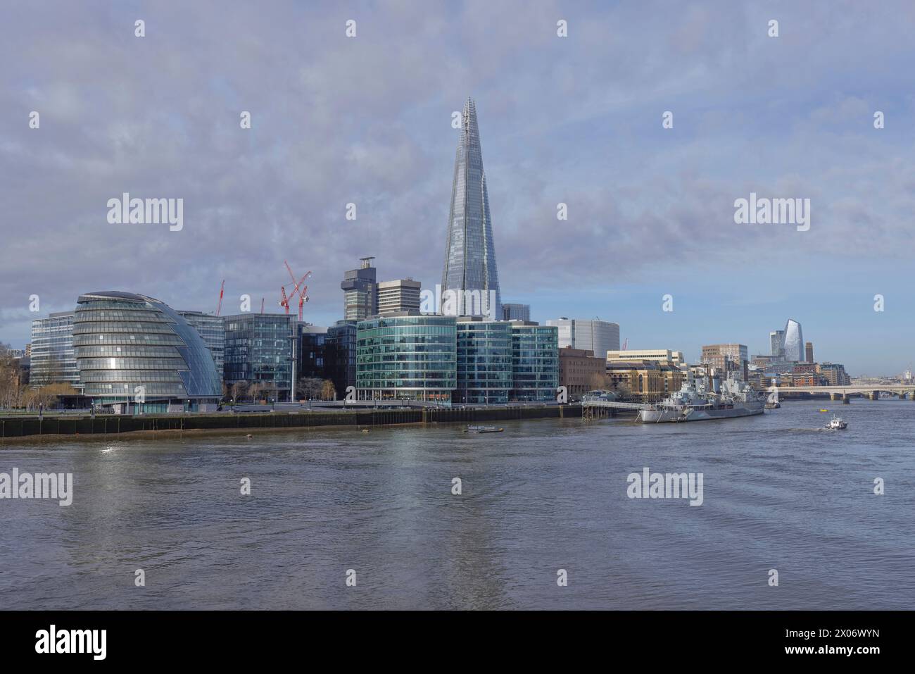 River Thames and South Bank waterfront by Queen's Walk in Southwark ...