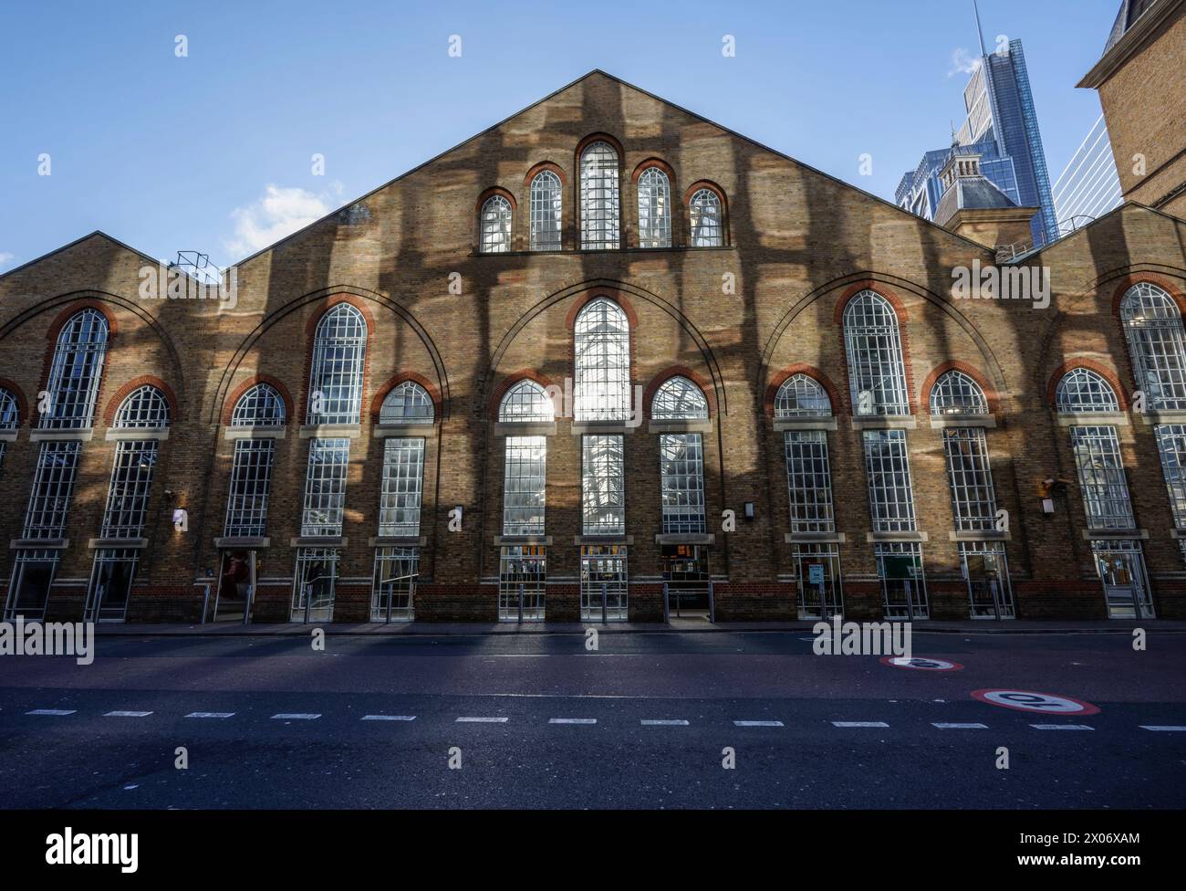 Liverpool Street Railway station, Bishopsgate, City of London. A gothic ...