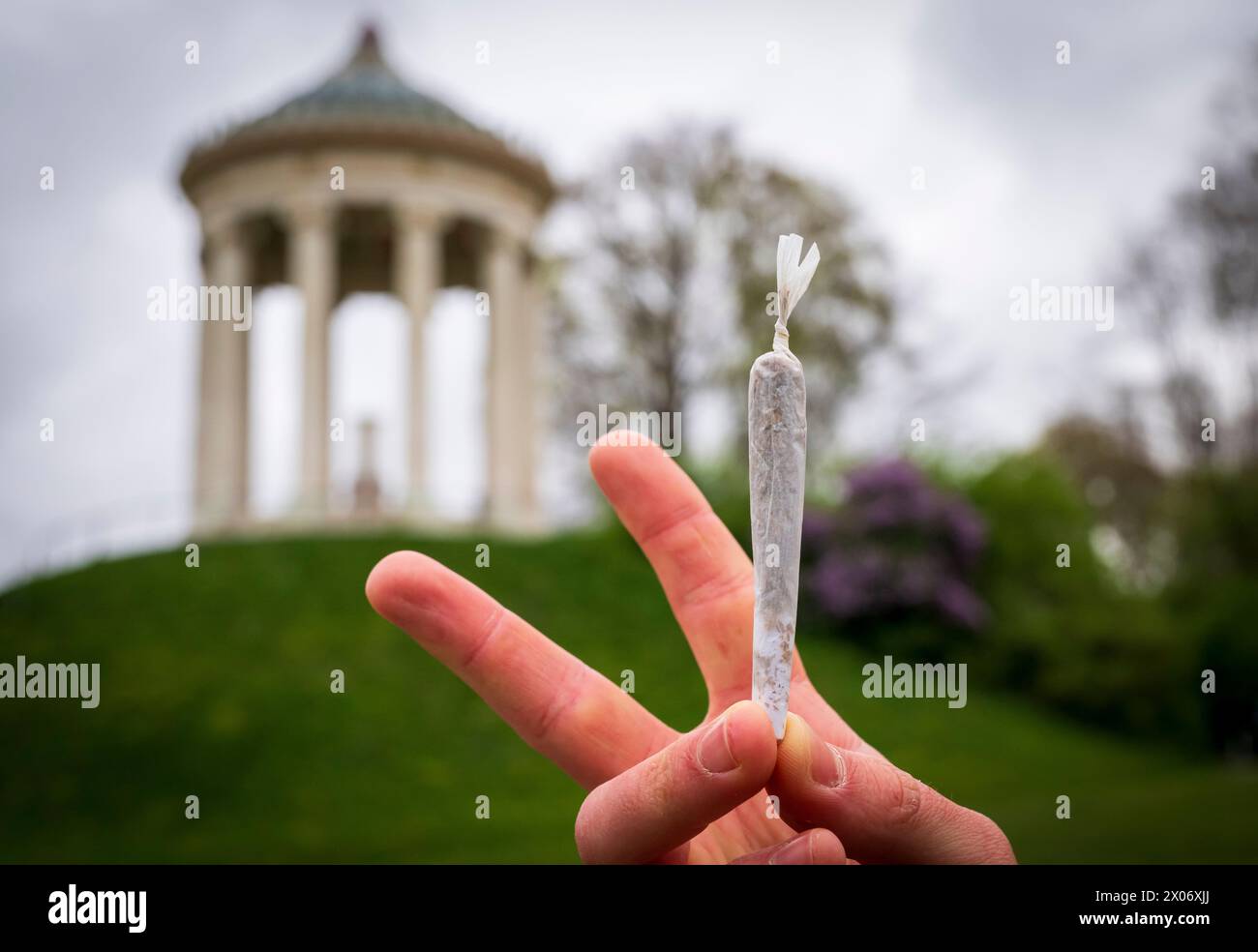 Consumption weed hi-res stock photography and images - Alamy