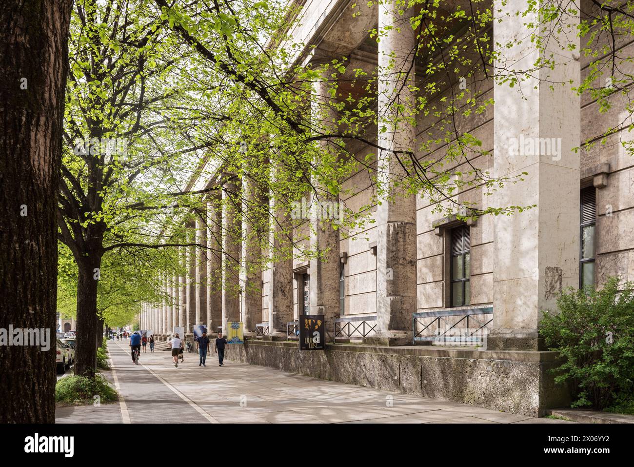 Haus der kunst hi-res stock photography and images - Alamy