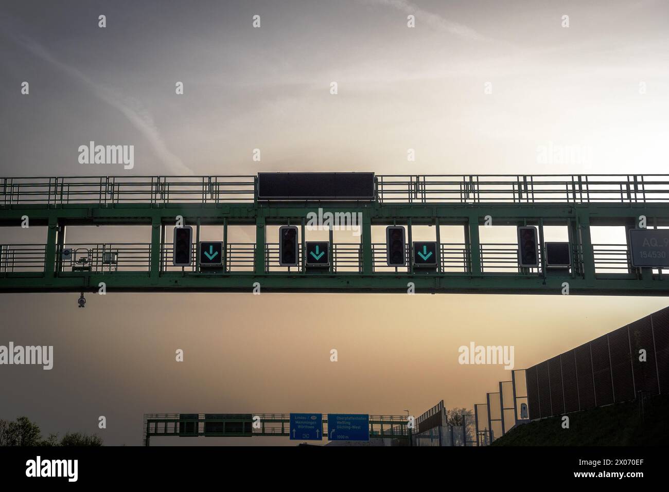 Autobahn sign hi-res stock photography and images - Alamy