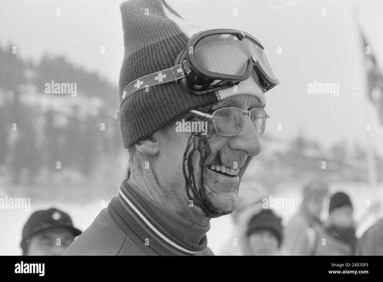 aktuell-10-2-1974-nitten-mil-til-m-l-p-de-nederlandske-kanalene