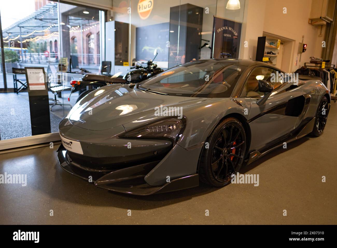 High performance vehicles hi-res stock photography and images - Alamy