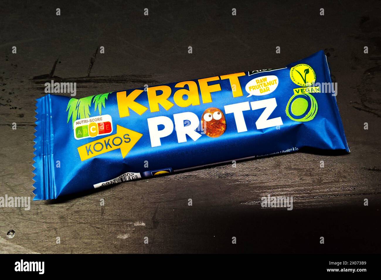 Alesto Kraft Protz Kokos - Kraftprotz Riegel. Alesto ist eine Lidl ...