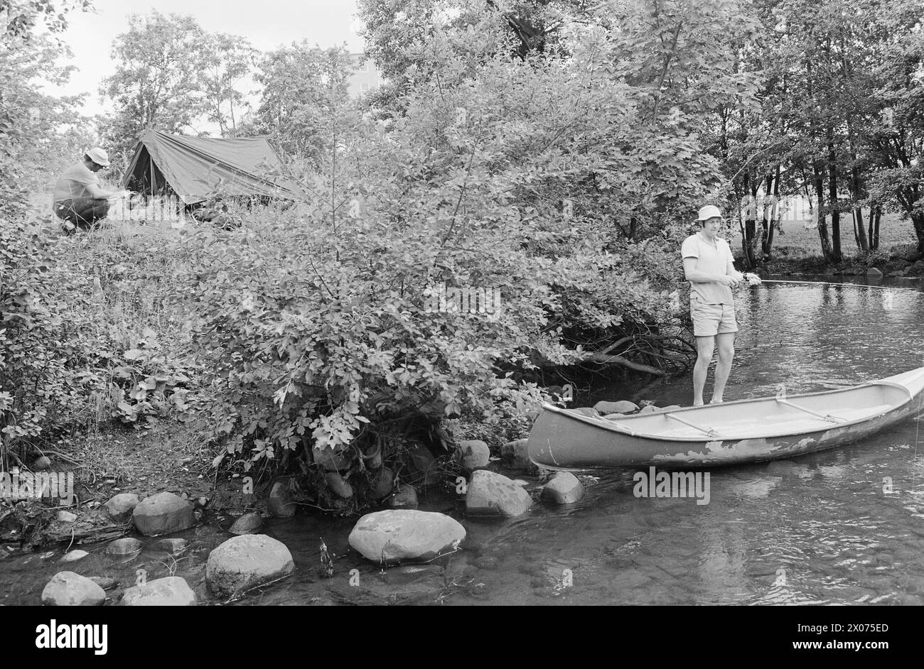 Run island map hi-res stock photography and images - Alamy