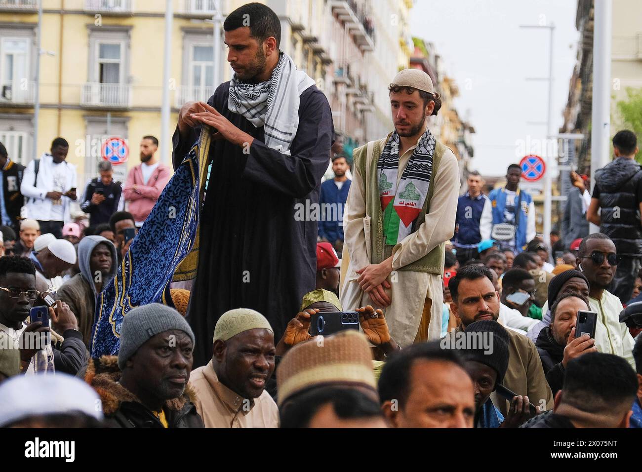 Eid al-Fitr, Napoli Eid al Fitr Muslim community members pray at Piazza ...