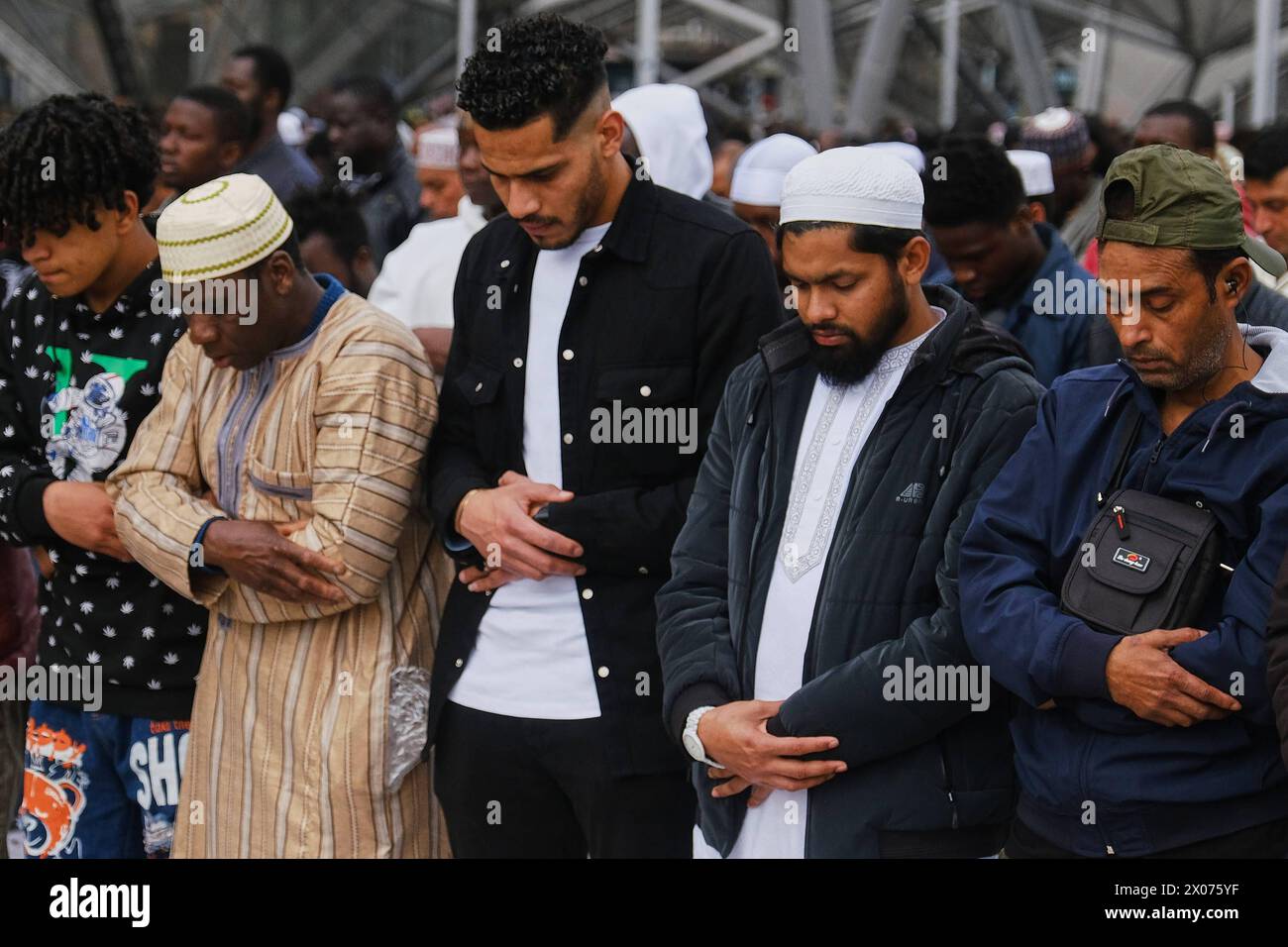 Eid al-Fitr, Napoli Eid al Fitr Muslim community members pray at Piazza ...