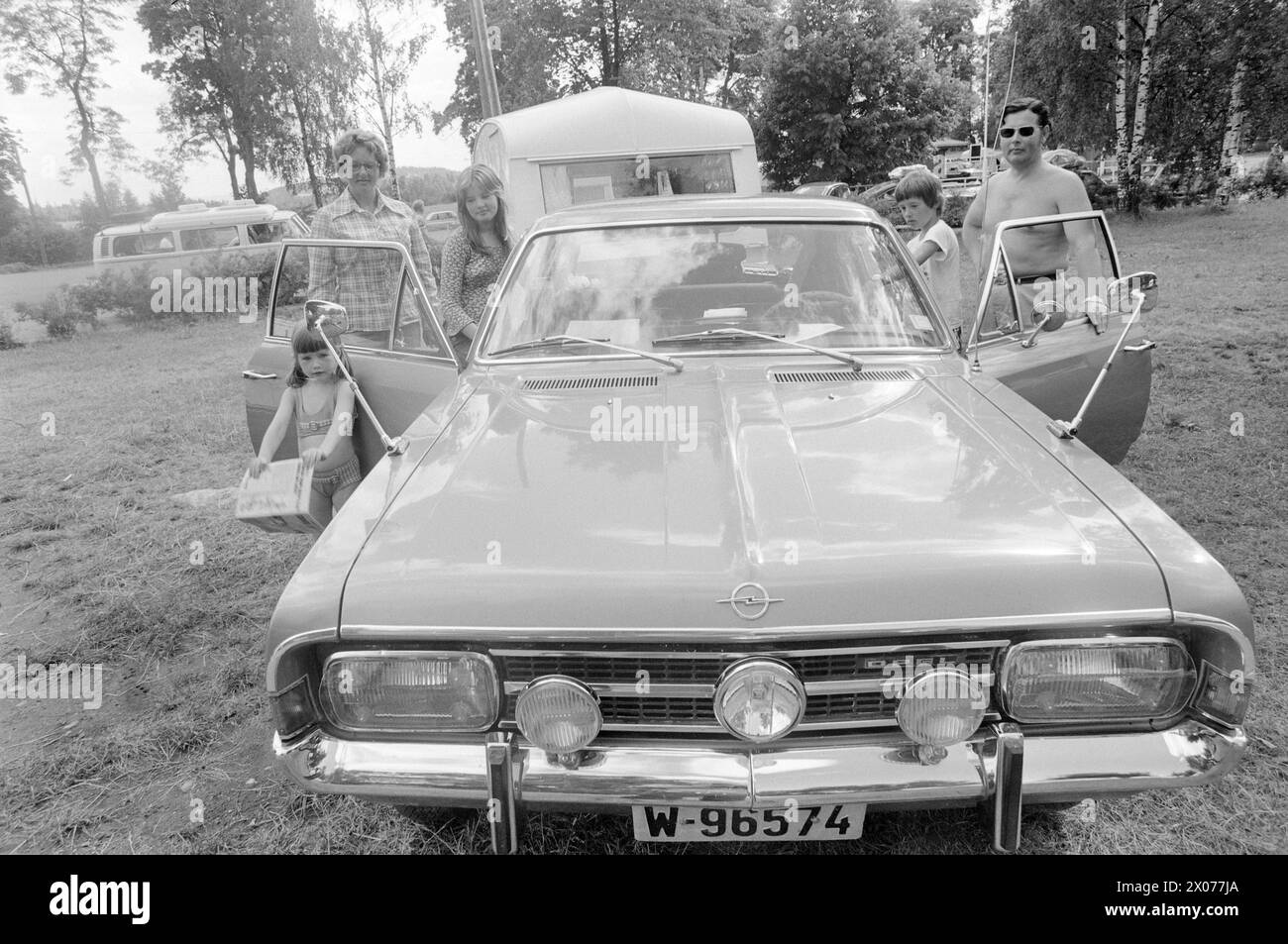 Current 30 - 4 - 1973: Life is a caravanCaravan holidays are becoming ...