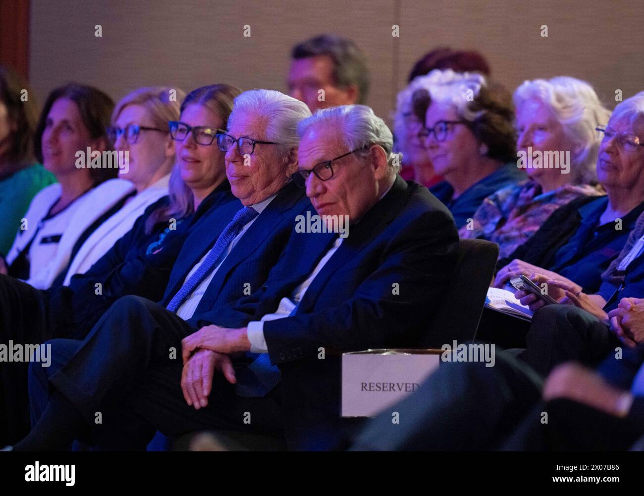 Woodward and bernstein 1972 hi-res stock photography and images - Alamy