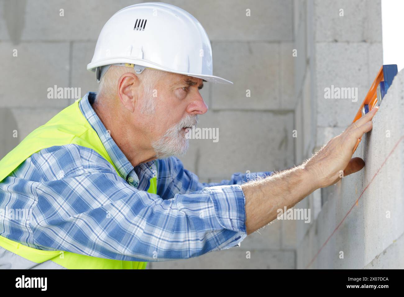 Studwork hi-res stock photography and images - Alamy