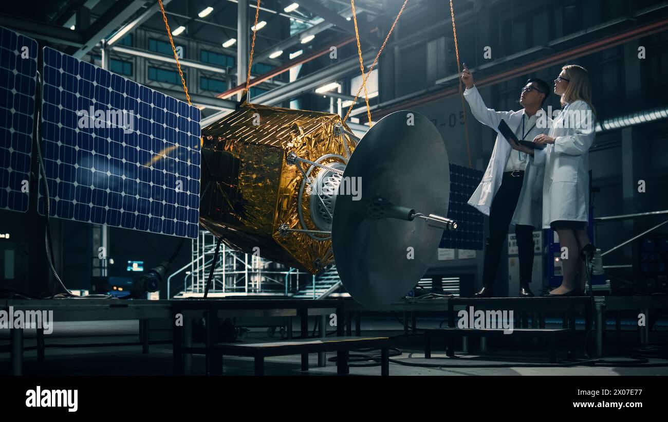 Spacecraft equipment hi-res stock photography and images - Alamy