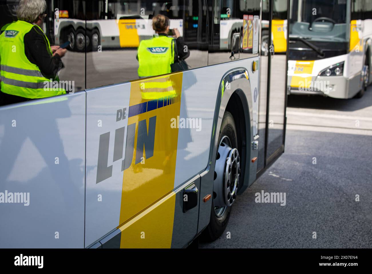 Bus lijn hi-res stock photography and images - Alamy