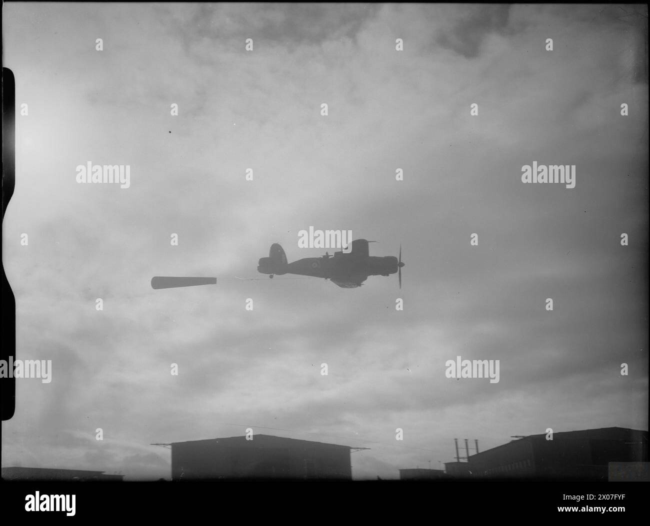 THE ROYAL NAVY DURING THE SECOND WORLD WAR - Target towing for the anti ...