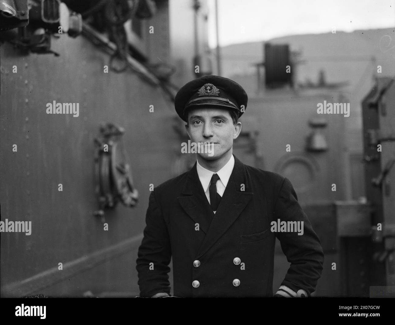 PORTRAITS OF SUBMARINE CAPTAINS AND FIRST LIEUTENANTS. 6 FEBRUARY 1943 ...