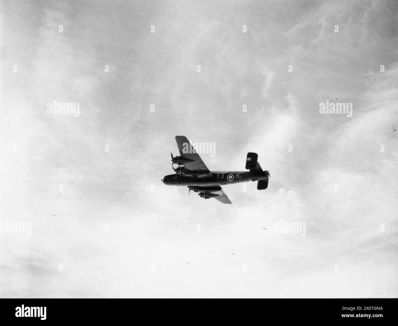 Handley Page Halifax B(Met) Mark IIIA, LV837 'Y3-K', of No. 518 ...