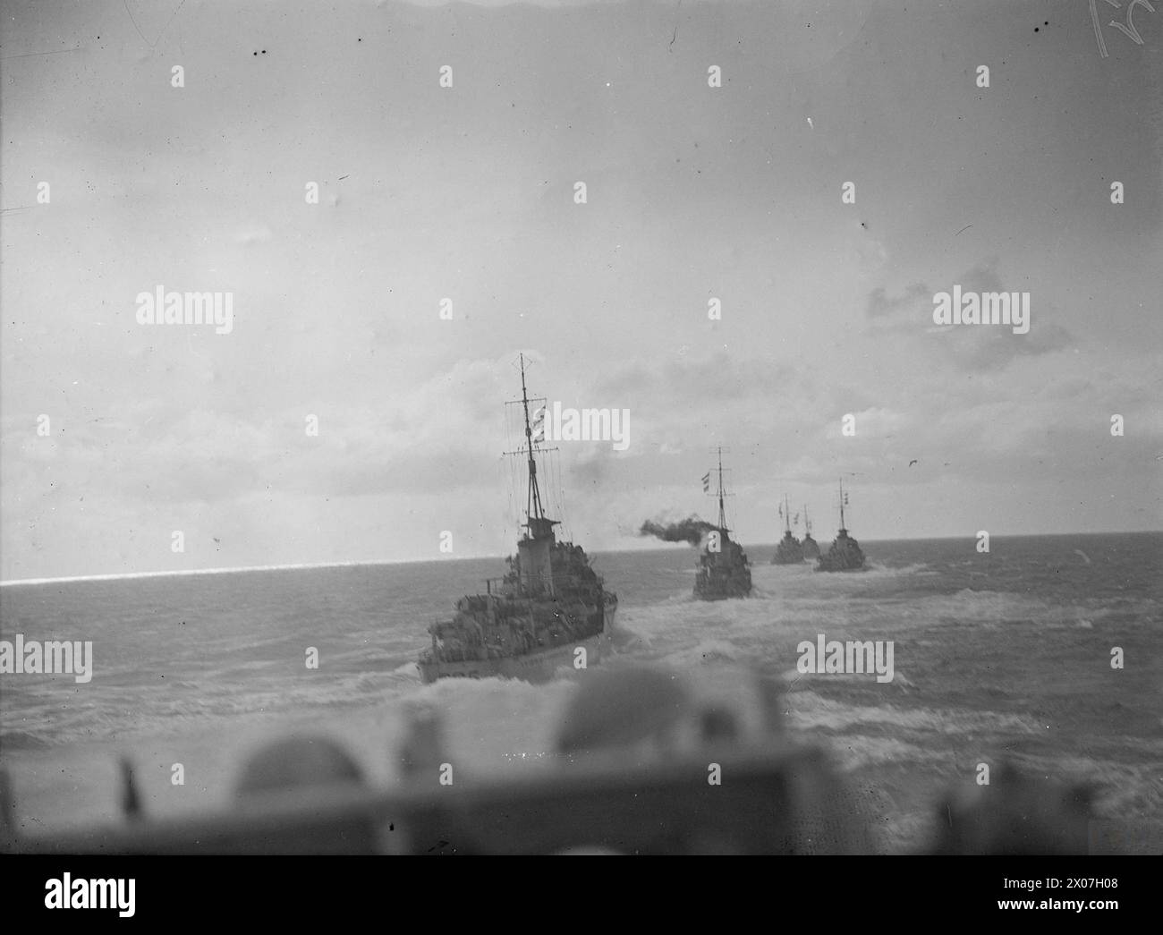 Hms jupiter hi-res stock photography and images - Alamy