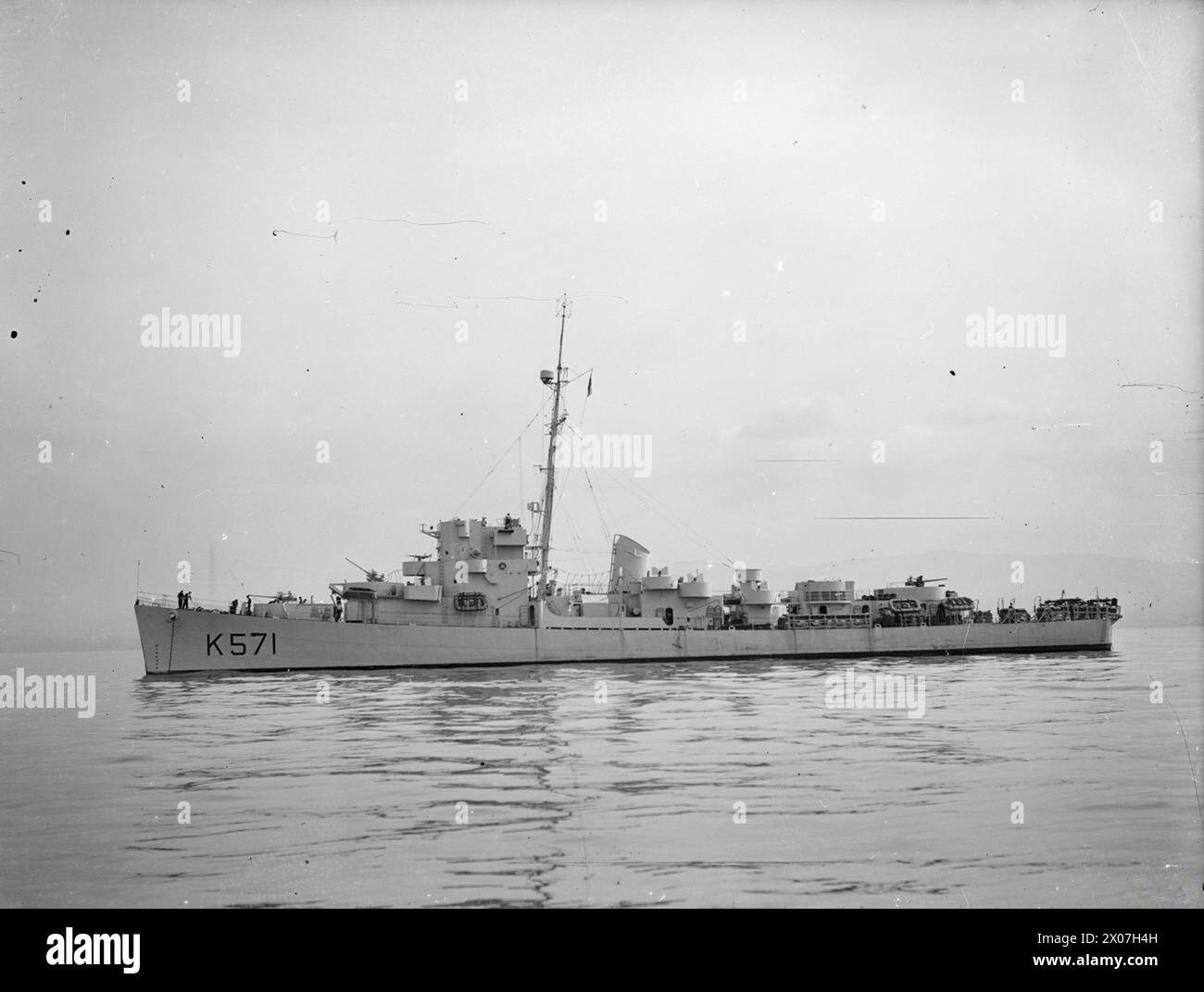 Crew captain class frigate hi-res stock photography and images - Alamy