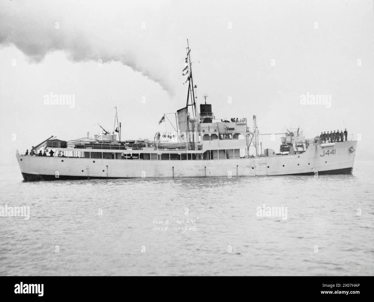 HMS WIAY, BRITISH ISLES CLASS TRAWLER. 11 JULY 1945. - , HMS Wiay Stock ...