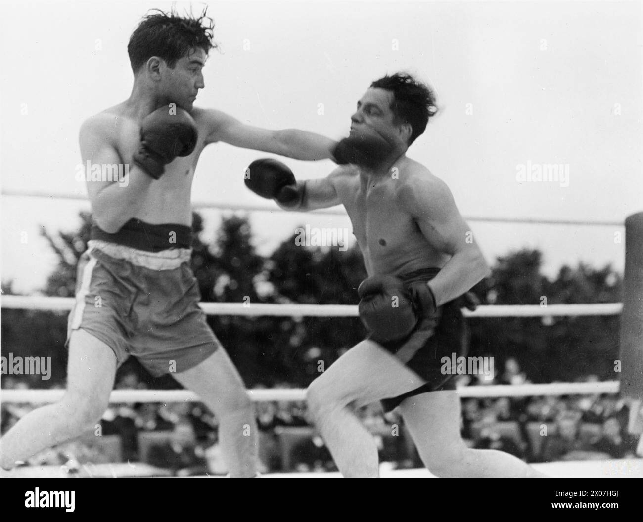 BOXING TOURNAMENT IN AID OF KING GEORGE'S FUND FOR SAILORS AT THE ROYAL ...