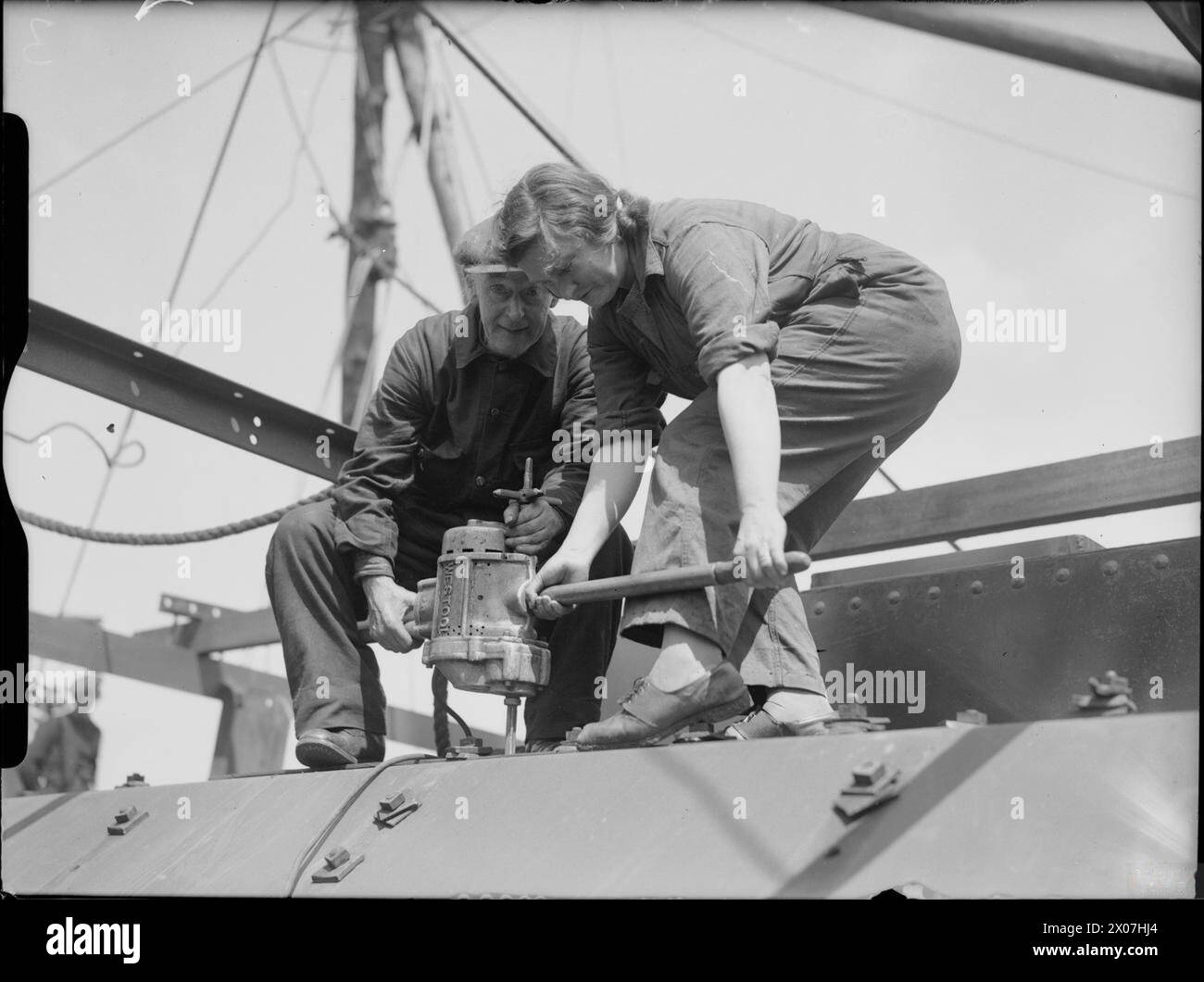 THE ROYAL NAVY DURING THE SECOND WORLD WAR - Mrs Nellie Lapert ...