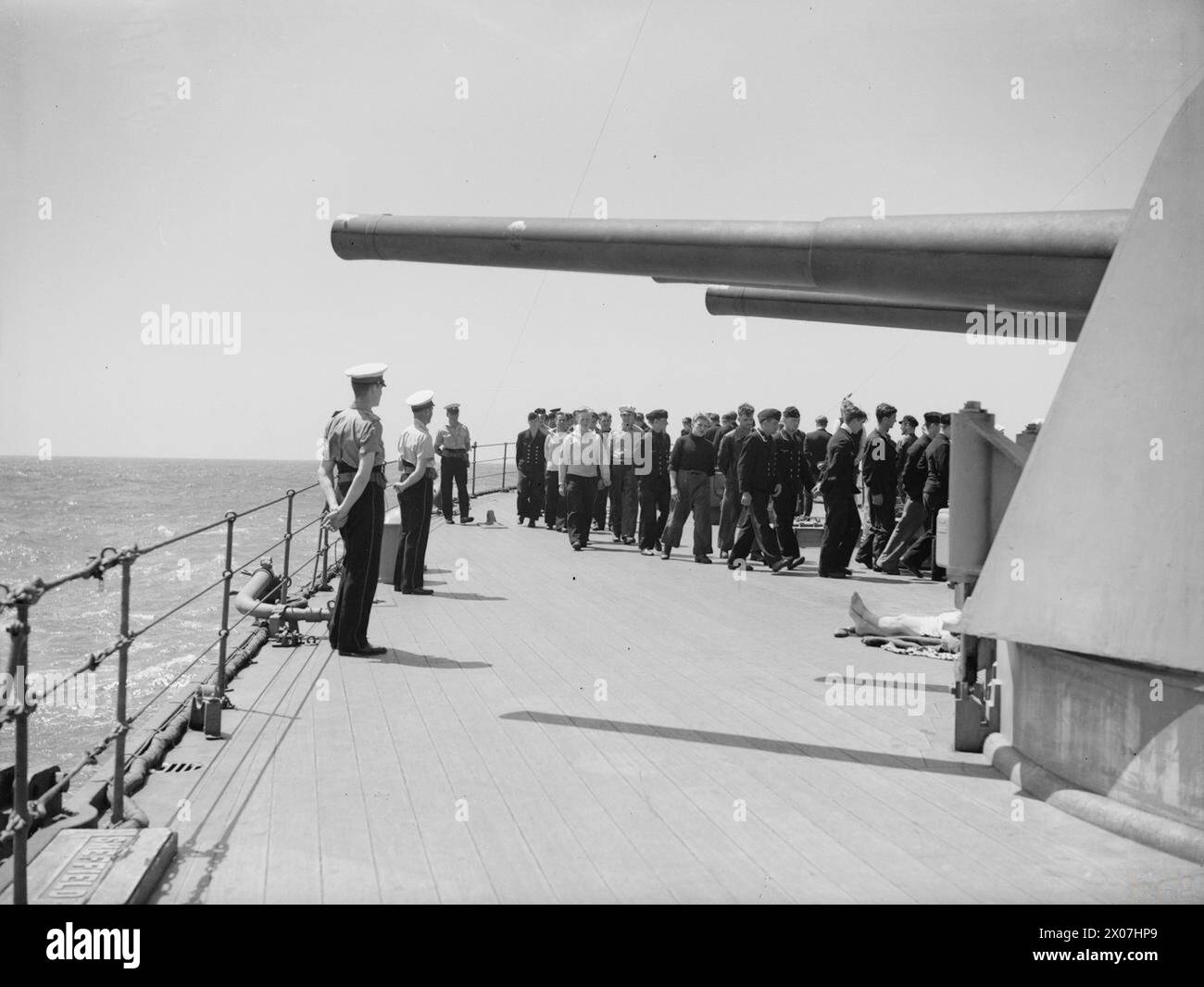 HMS SHEFFIELD SINKS THE GERMAN TANKER FRIEDERICH BREME. 12 JUNE 1941 ...