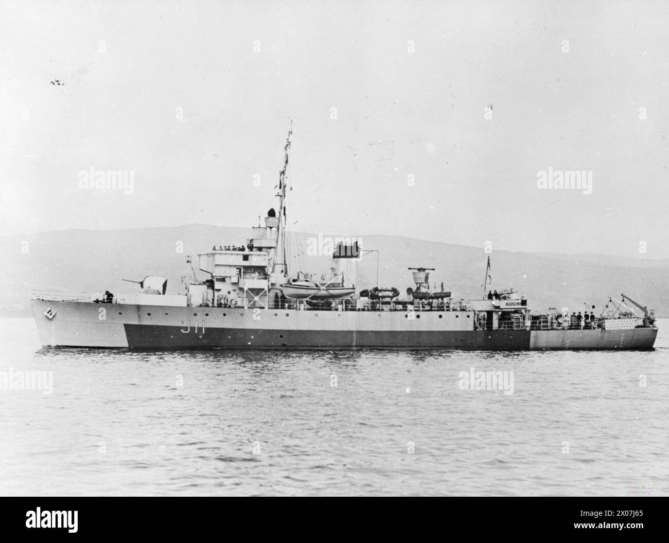 HMS BRAMBLE, BRITISH ALGERINE CLASS MINESWEEPER. MARCH TO AUGUST 1945 ...