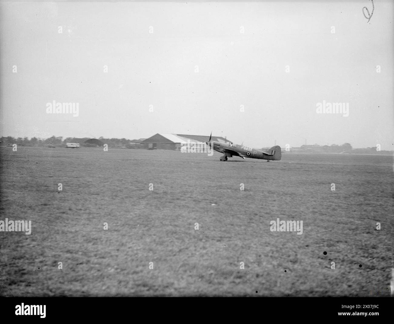 NEW FLEET AIR ARM PLANES. 2 OCTOBER 1945, HESTON AERODROME. - The ...