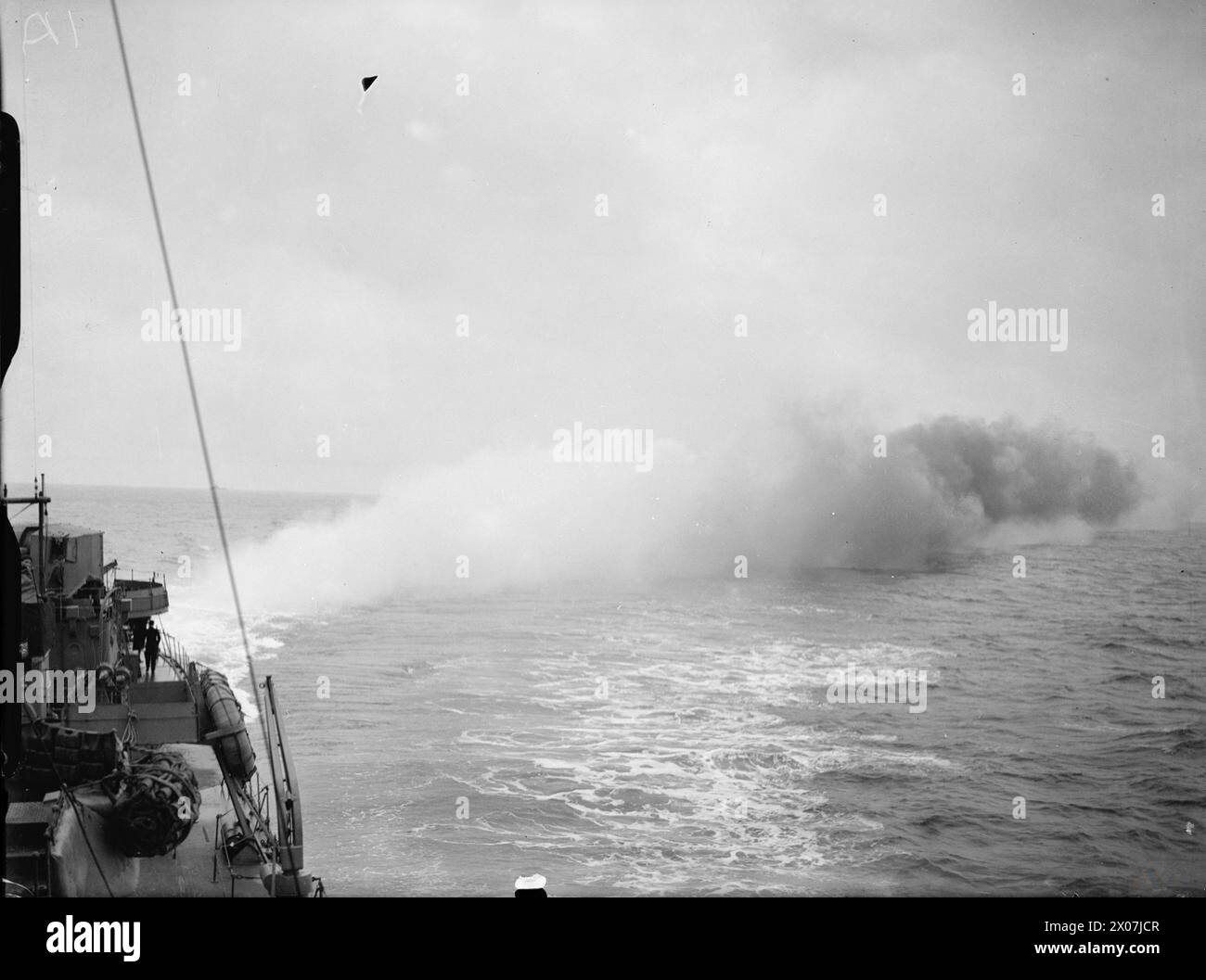 ON BOARD A DESTROYER ON PATROL. JANUARY 1941, ON BOARD HMS KASHMIR, IN ...