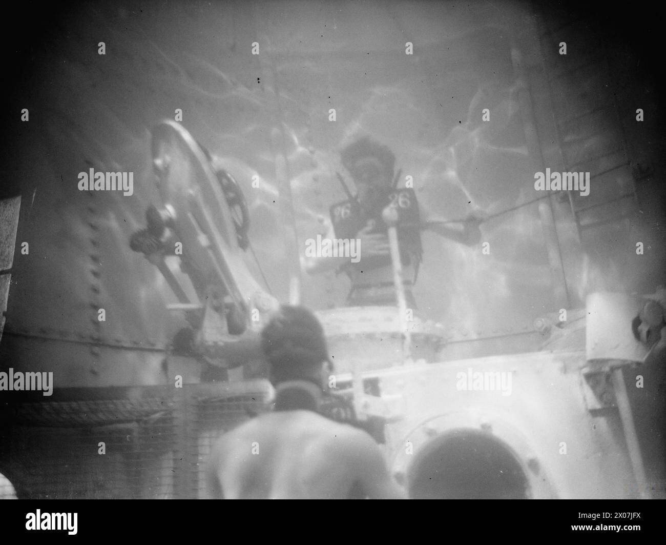 NEW DAVIS BREATHING APPARATUS TESTED AT THE SUBMARINE ESCAPE TEST TANK ...