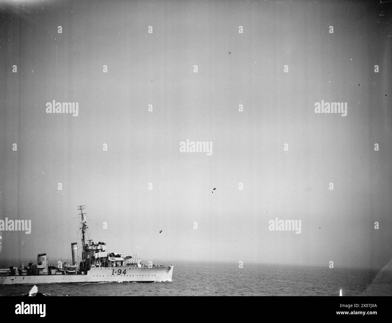 EXPERIMENTAL TESTS OF NEW DEPTH CHARGE THROWERS. 27 JULY 1941, ON BOARD ...