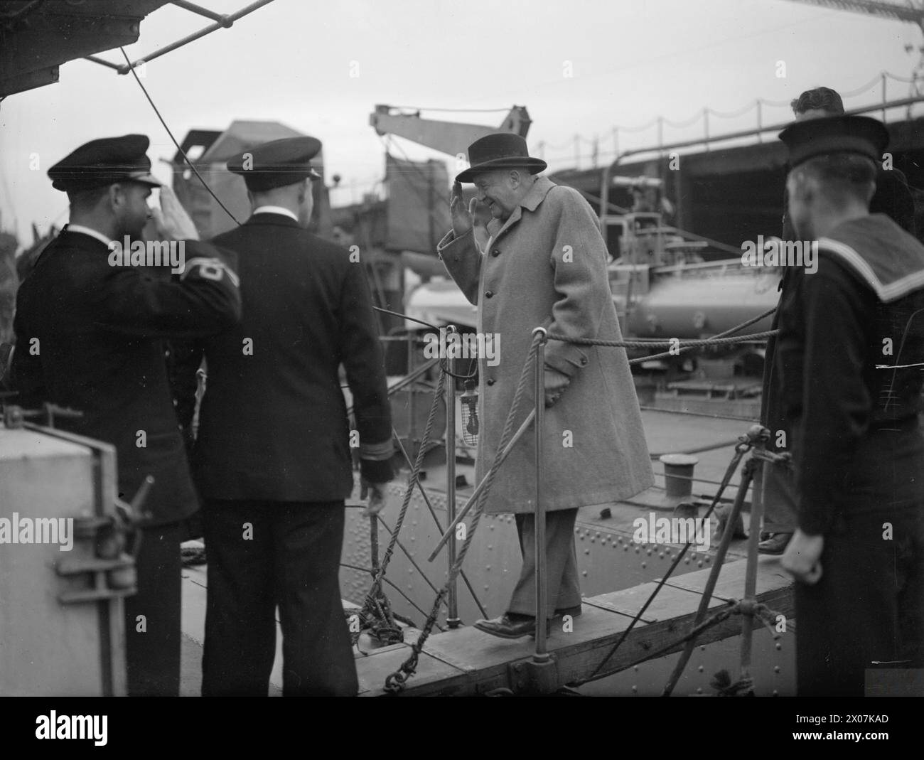 HIGH COMMISSIONER FOR SOUTH AFRICA VISITS SCOTTISH SHIPYARDS. 7 APRIL ...